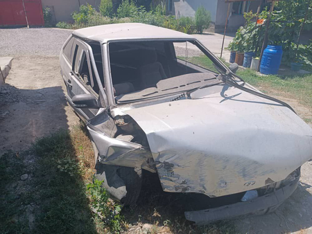 Продаётся лада 13 на запчасти уступка будит
