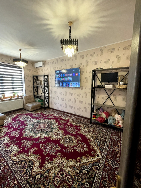 Продается квартира 1этаж 60 кв