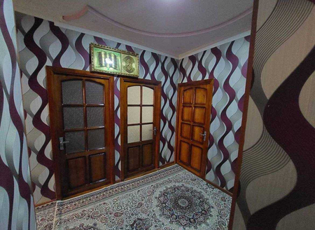 Беруний,Алокада 3 хонали квартира 4-каватда,умумий майдони 70 м2