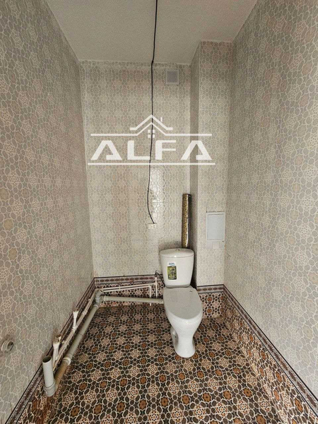 2 xonali 76m² 5-qavat sotiladi.