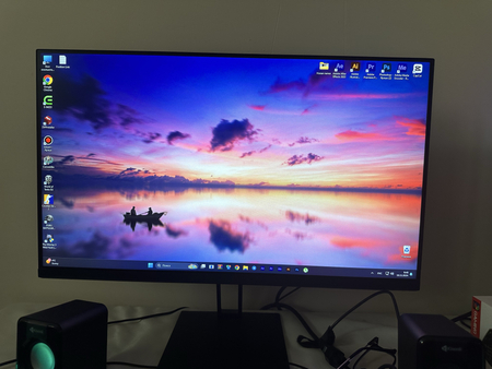 Redmi 24 IPS 100hz 99% RGB manitor sotiladi