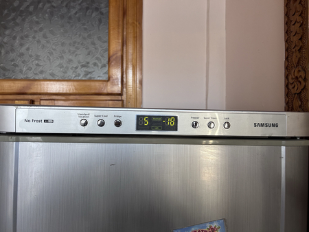 Продается холодильник Samsung