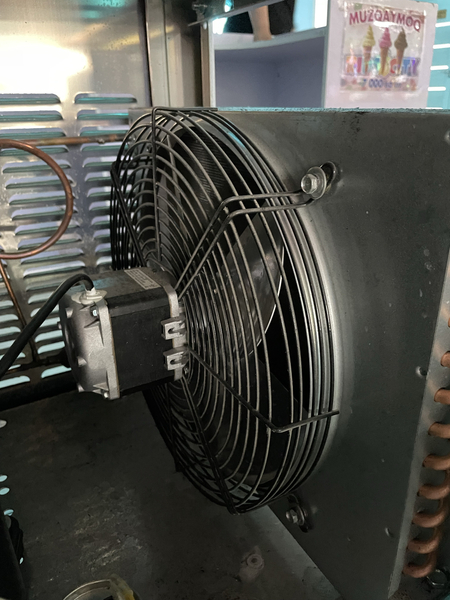 Morojni apparat 220w frezer аппарат мороженое 2oy ishlatilgan yangi