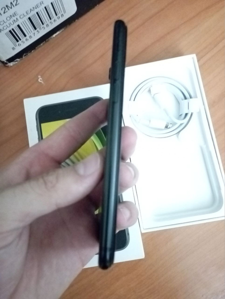 Apple iPhone SE 2020 64GB