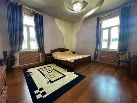 Срочно подается уютна 3-к.квартира, 4/4 с Евро ремонтом  (J3763)