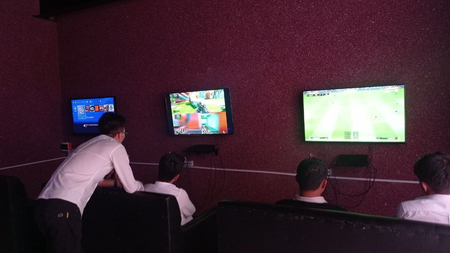 Playstation komplekt tayyor biznes