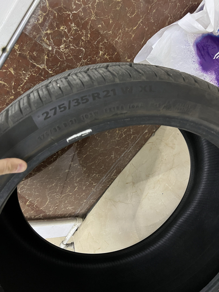 Продаётся зимние балоны CONTINENTAL Winter Contact 860