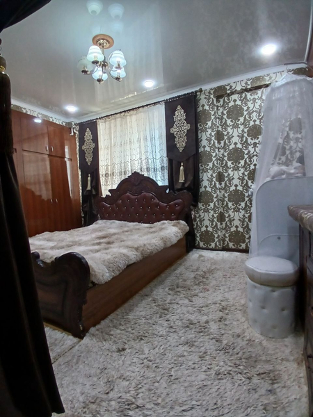 Продаётся своя 35 дом Алгаритм 30 кв