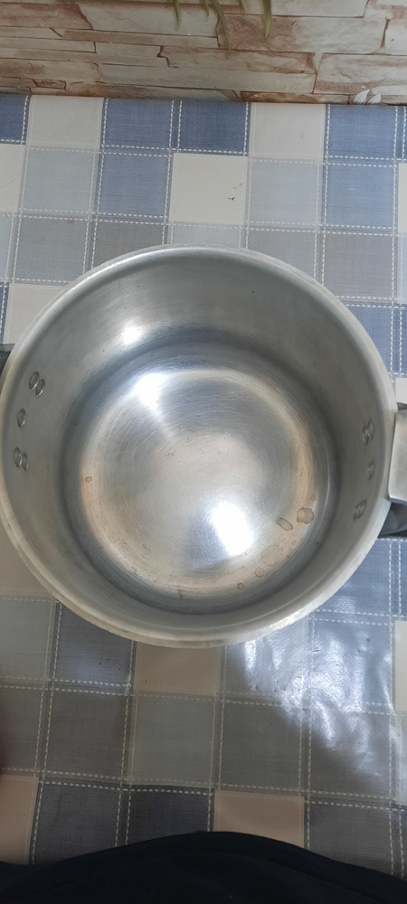 Продаётся скороварка 6 л.