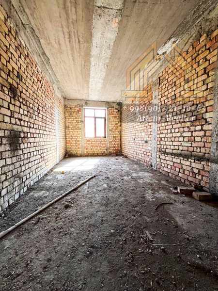 Mashxadi Residents Паркентский , 3/5/8 , 83м2 , коробка , 83 000 у.е