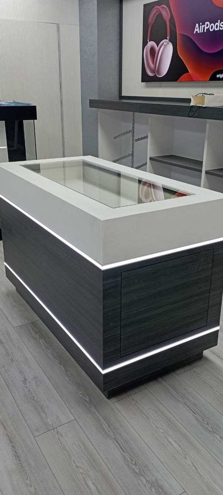 Прилавки, стеллажи, витрины для магазинов на заказ.