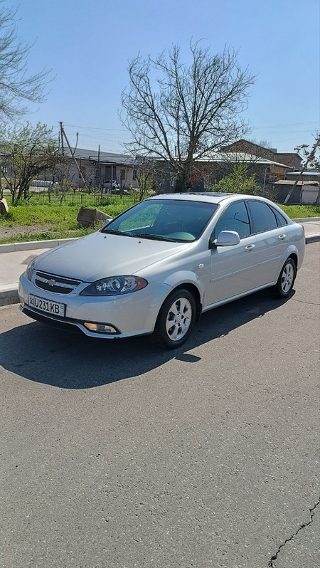 Lacetti Gentra 2020
