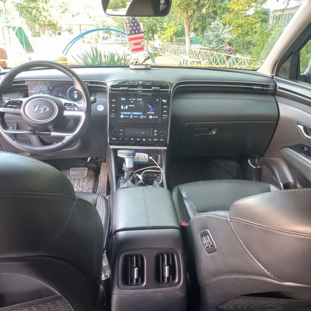 Hyunday Tucsan своя