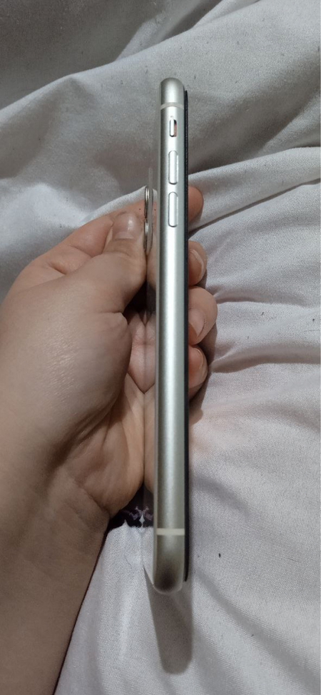 Iphone 11 face id ishlidi