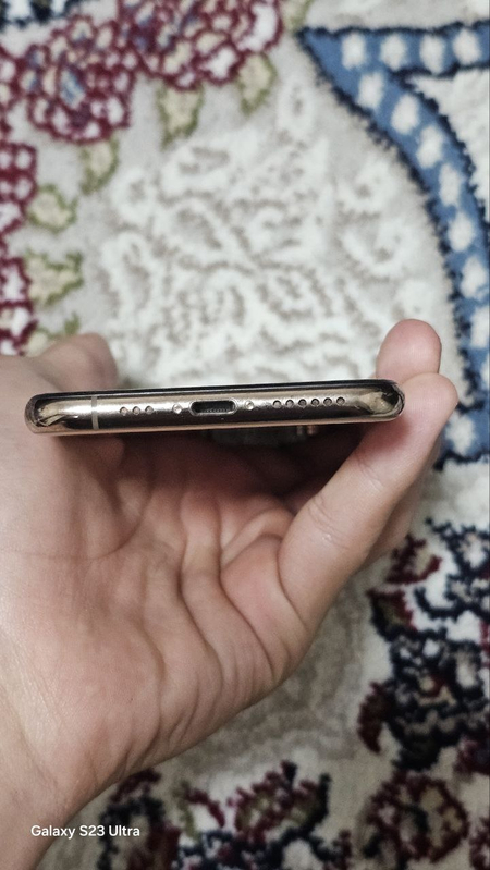 IPHONE XS Sotiladi