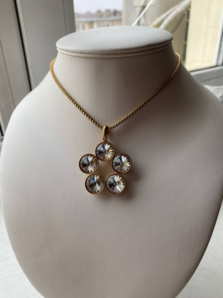Кулон  Swarovski