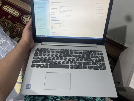 Lenovo core i5 Intel(R) Core(TM) i5-8250U CPU