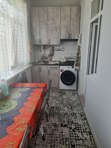 2 xona 3 xonalik qilingan uyimizni sotamiz