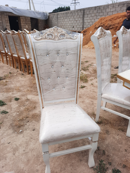 Sifatlik ustullar kanpilektlarimmiz bor