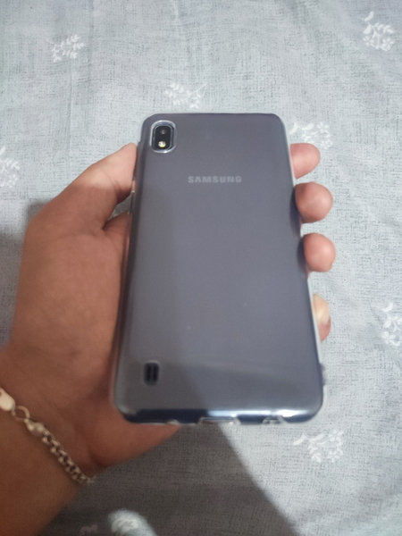 Samsung A10 Sotiladi Ideal tinniq holatda