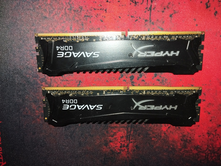 Продам озу DDR4 16Gb (8Gbx2)