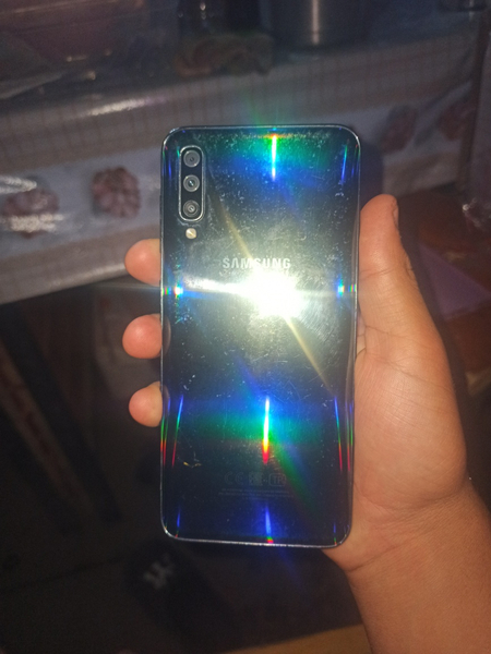 Samsung a50 bmen Redmi note 8 proga