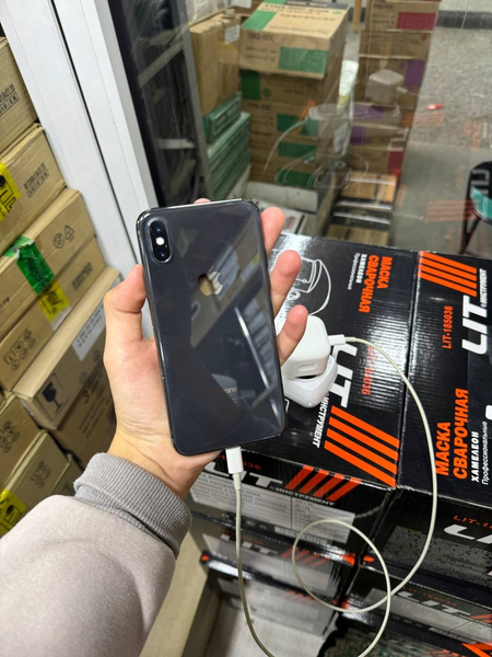 iphone x 64 100 % yomkost