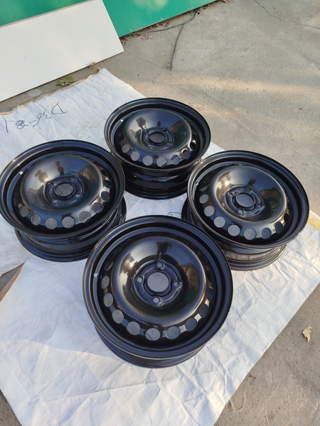 Kobolt R14 Qora diska 4 ta dona, holati Ideal.