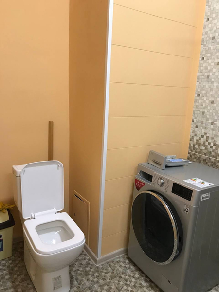 Сдаться 1 ком на паркенский 400$