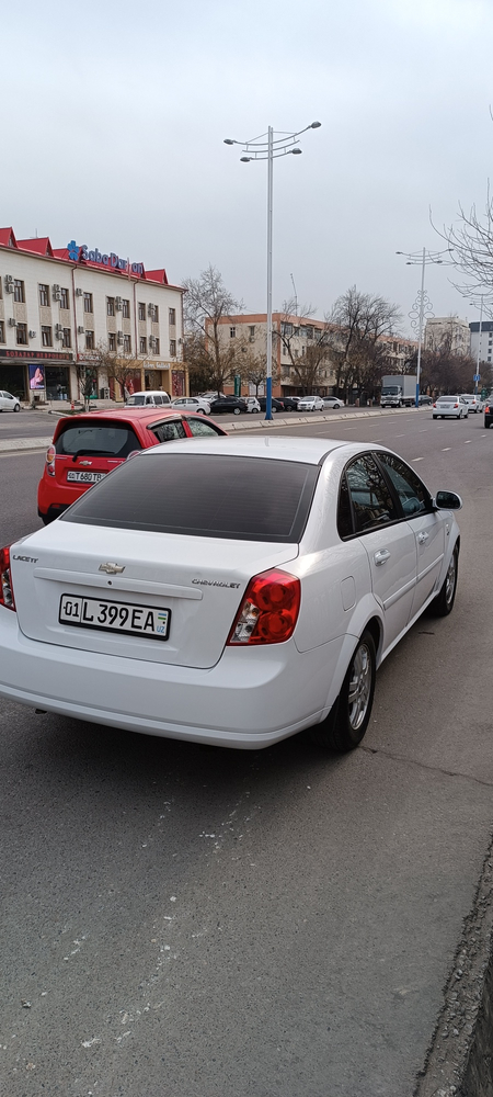 Lasetti 1.8 avtomat