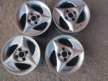 Saka diska  R 13