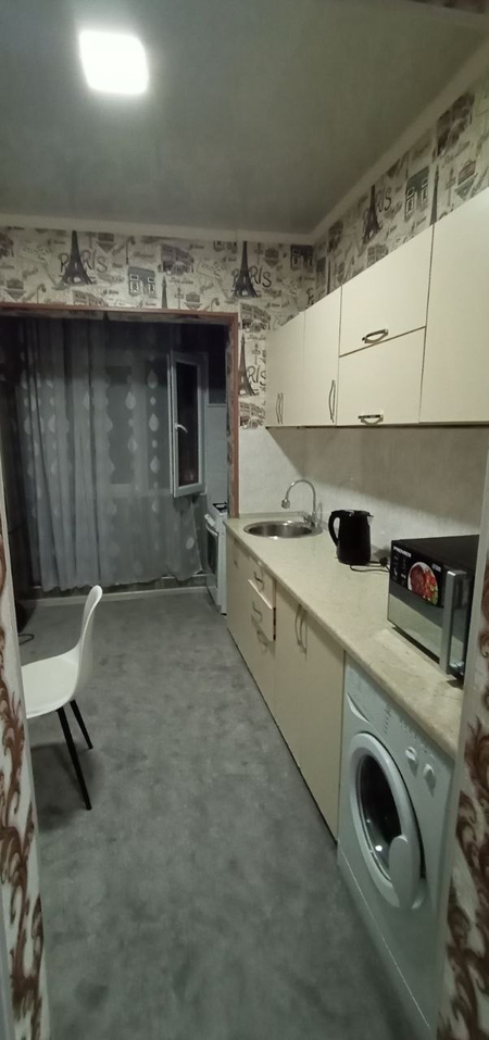Ц1 д-33 напротив гост.цы Тата. 2/9/9 краткосрочно на 1 или 2 месяца.