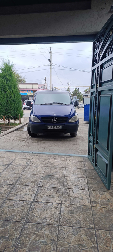 Mercedes vito Long
