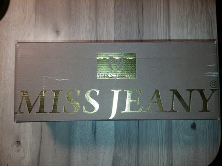 Туфли лодочки белые Miss Jeany