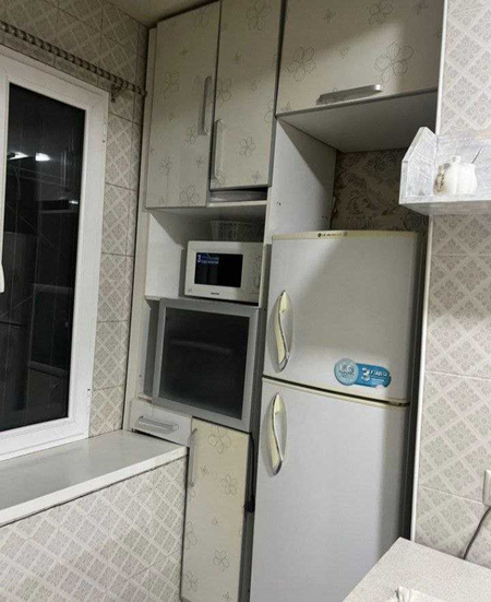 Новомосковская  .1в2/4/5.  кирпич  ( мебель + техника  )