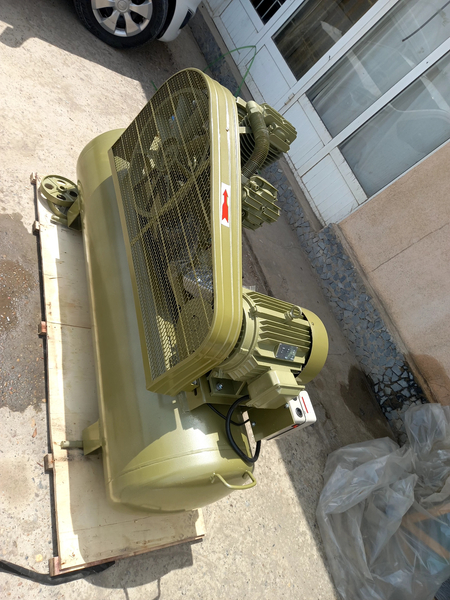 Kompressor Avto servis uchun kottasi 300L