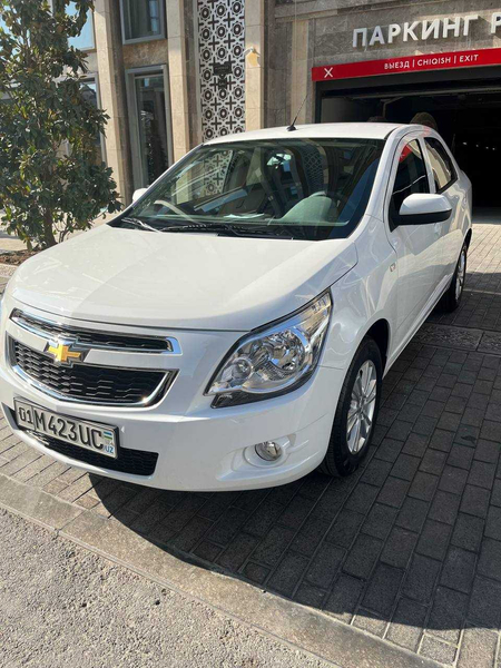 Chevrolet Cobalt Белый (Oq Rang) A / T 2024 год пробег 100 км