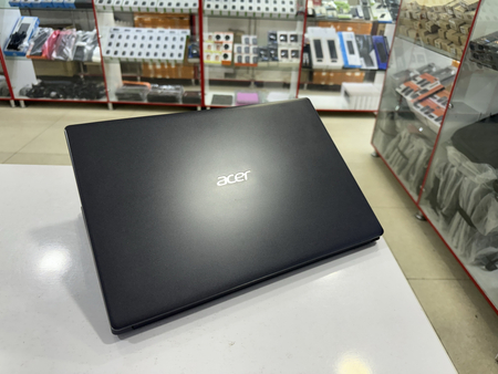 Acer core i5 bi yangi pokoleniyasi hamda qoshimcha videokartalik
