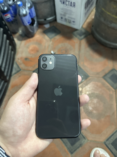 IPHONE 11  kafilati bilan