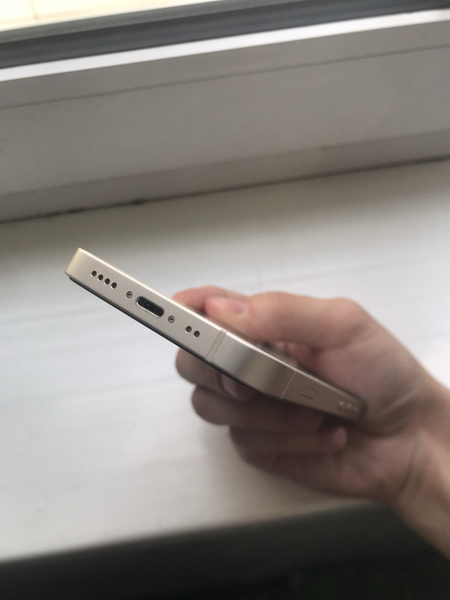 Iphone 13 mini.