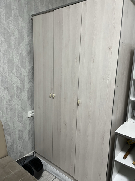 продается мебель в спальню