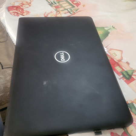 Ноутбук Dell latitude 3500