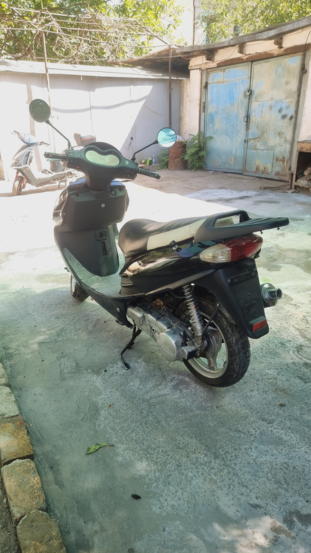 Скутер 125 куб Fekon
