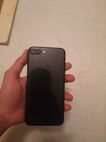 IPHONE 7+ sotiladi