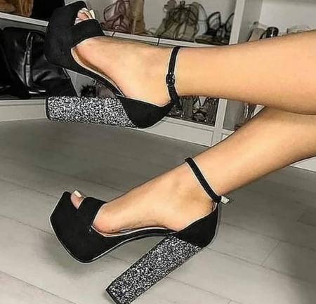 Босоножки Steve Madden - Women's Black Heeled Sandals - Gonzo