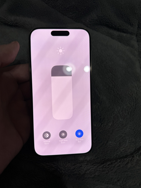 Iphone 15 pro 256 idial