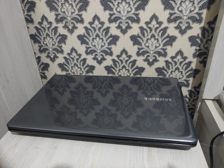 samsung AMD A84500M