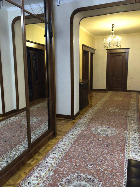 Продается квартира НА ЭЛЬБЕКЕ МИР.РАЙОН 4/3/4 ГАБУС