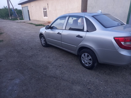 Lada Granta 2012