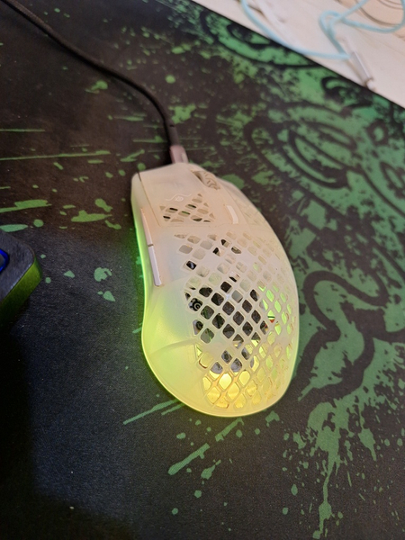 SteelSeries Aerox 3 Wireless  беспроводная